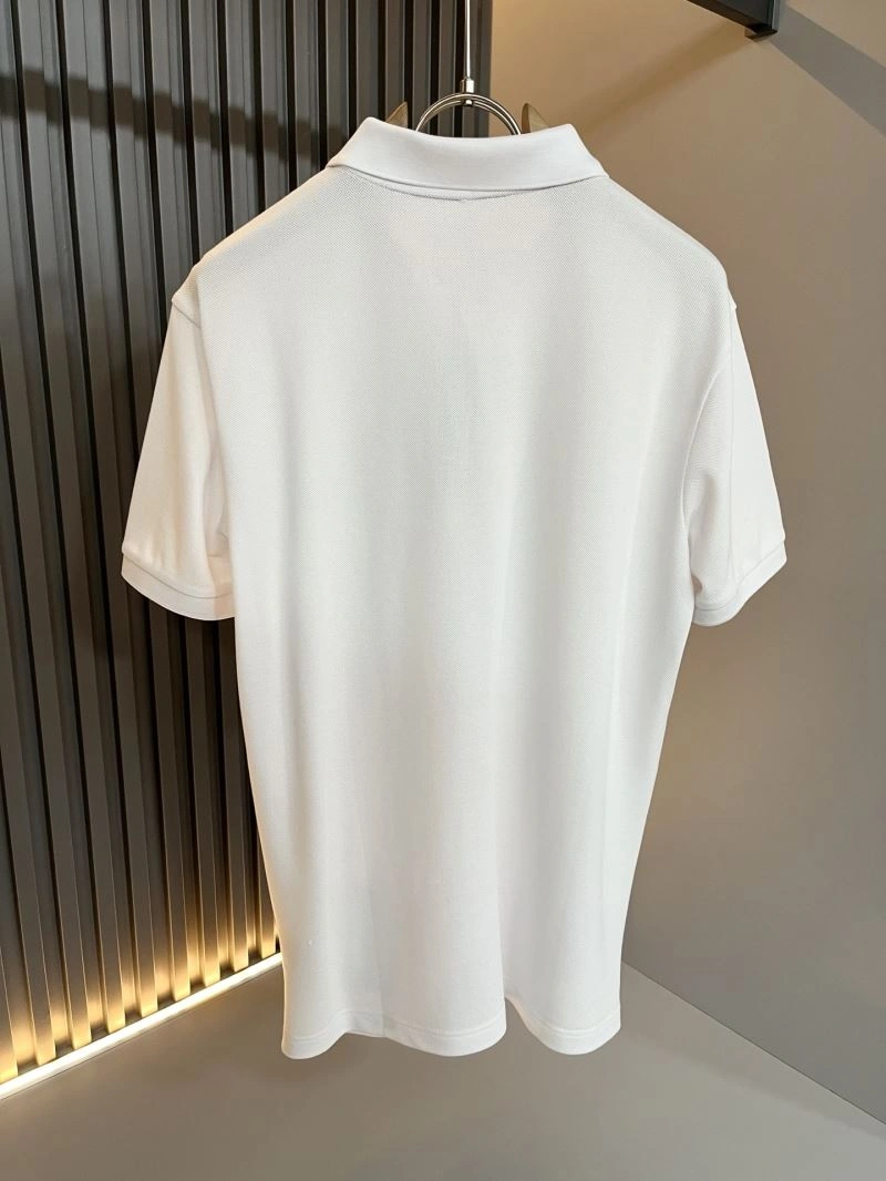 Low-cost Burberry T-Shirts