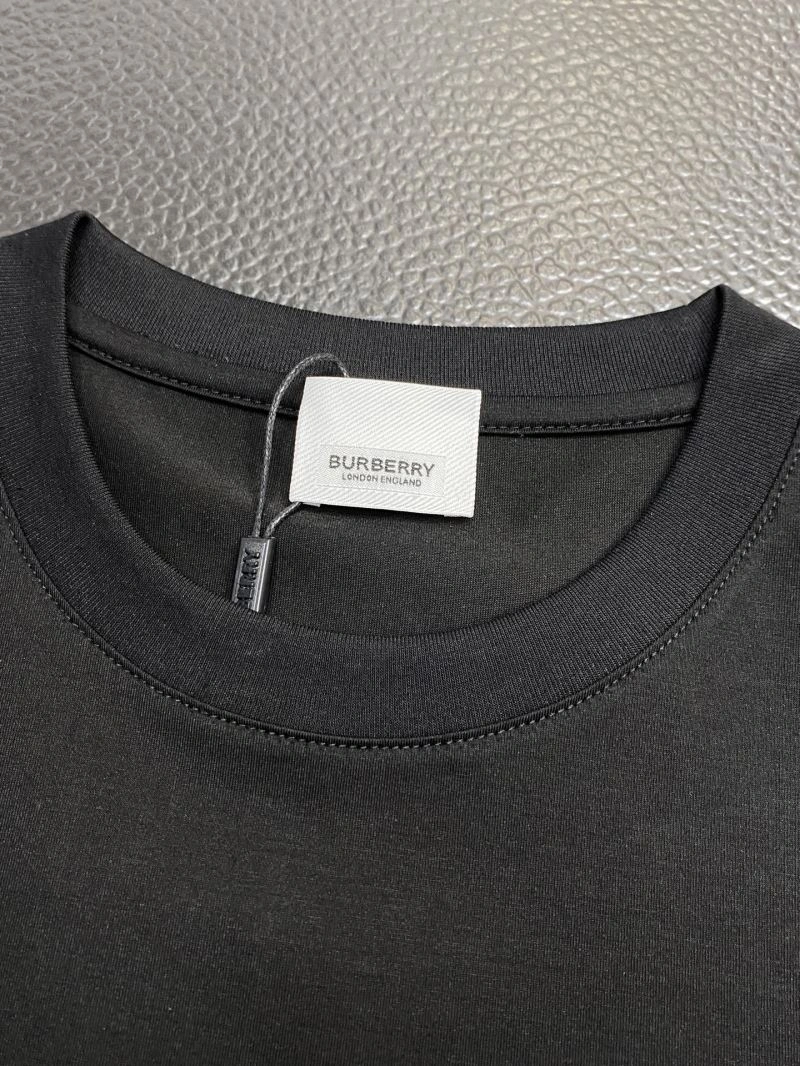 Inexpensive Burberry T-Shirts