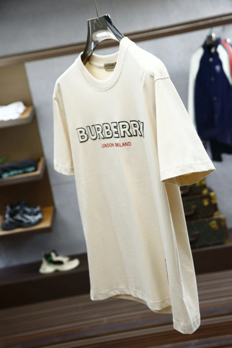 Top match Burberry T-Shirts