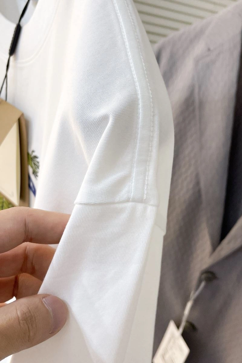 Exact replica Burberry T-Shirts