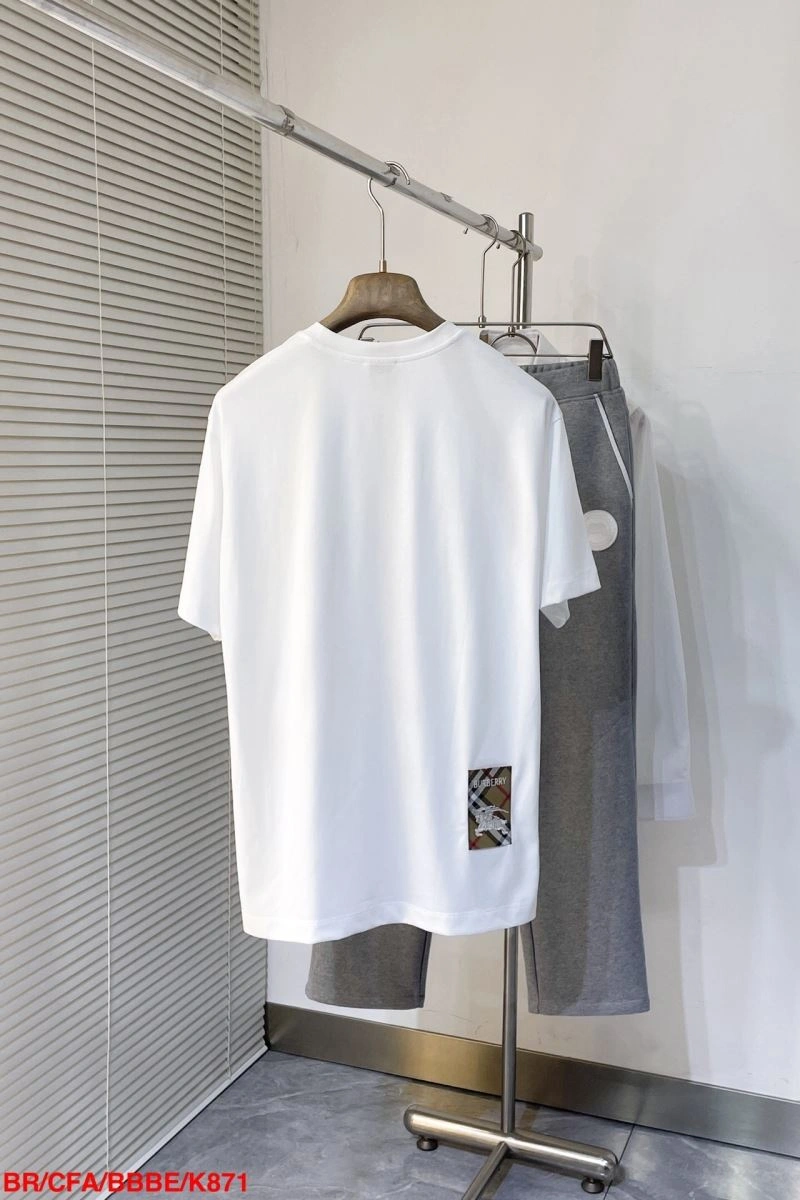 Bargain Burberry T-Shirts