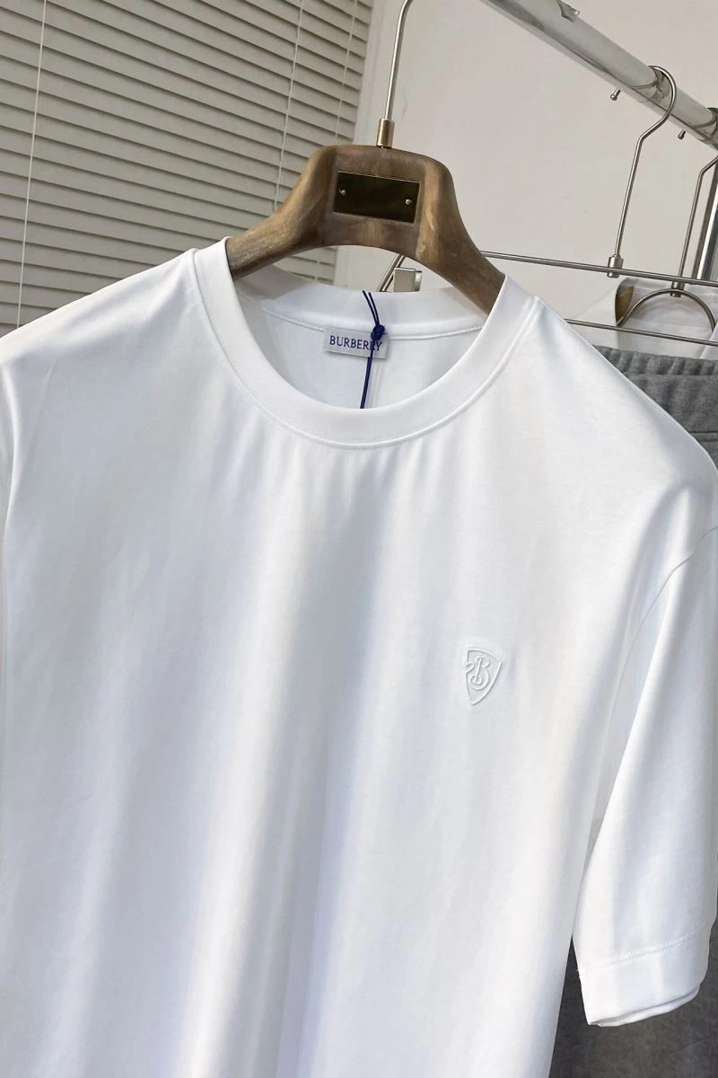Bargain Burberry T-Shirts