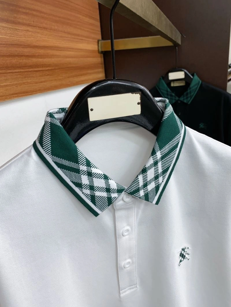 Low-cost Burberry T-Shirts