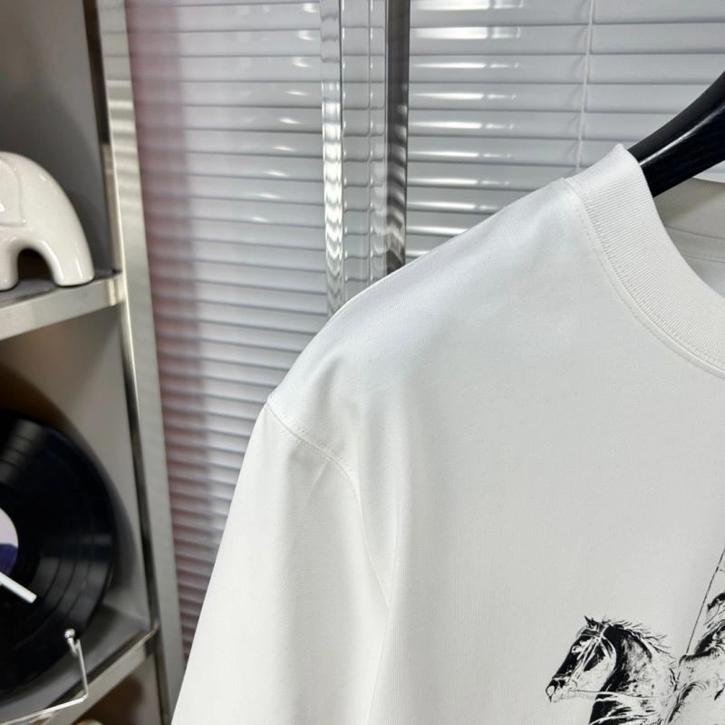 Bargain Burberry T-Shirts
