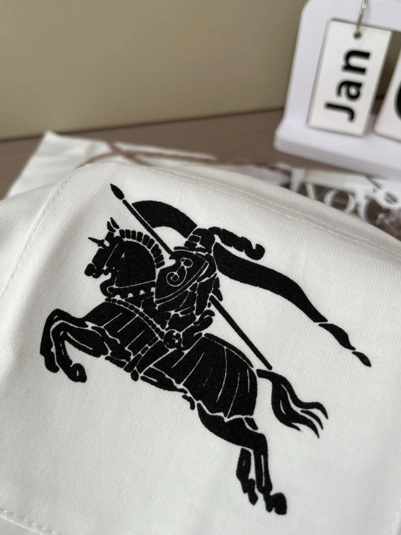 Factory-made Burberry T-Shirts