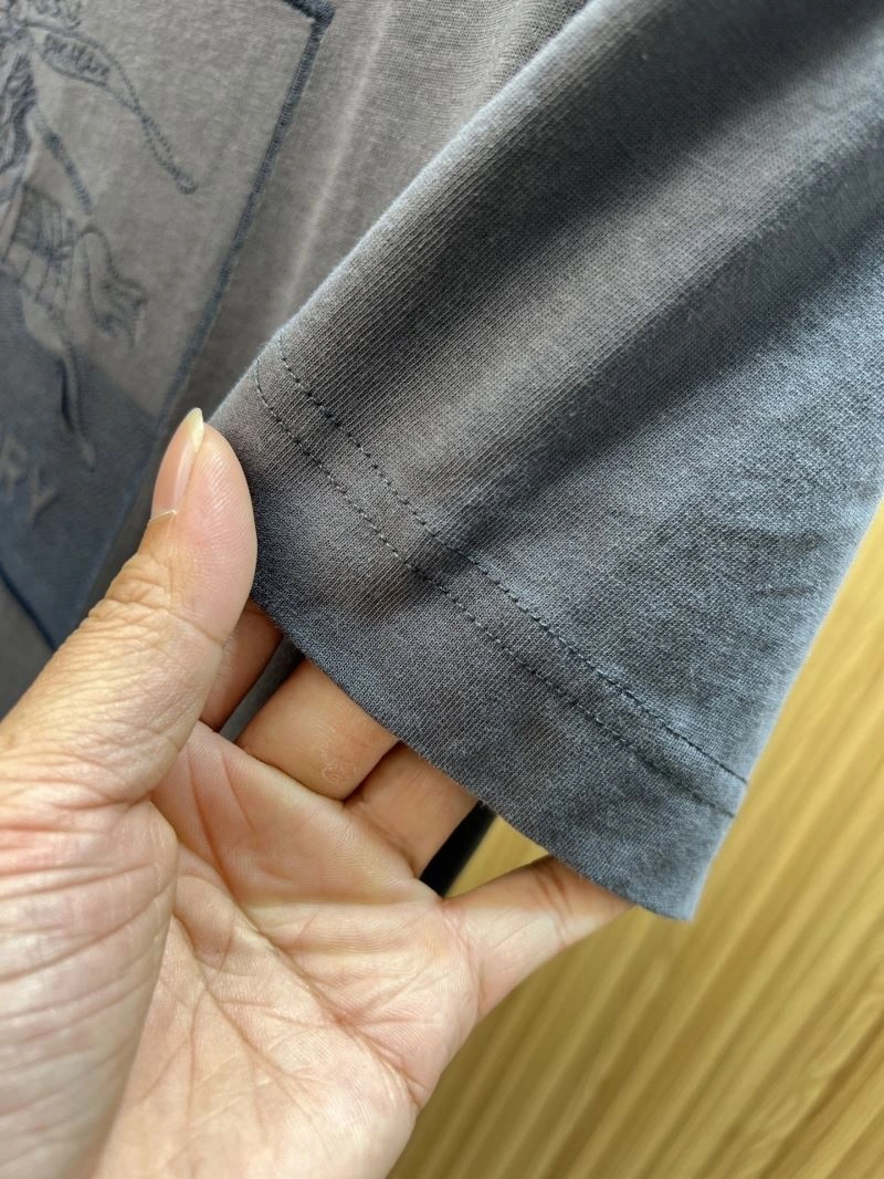 Factory-made Burberry T-Shirts