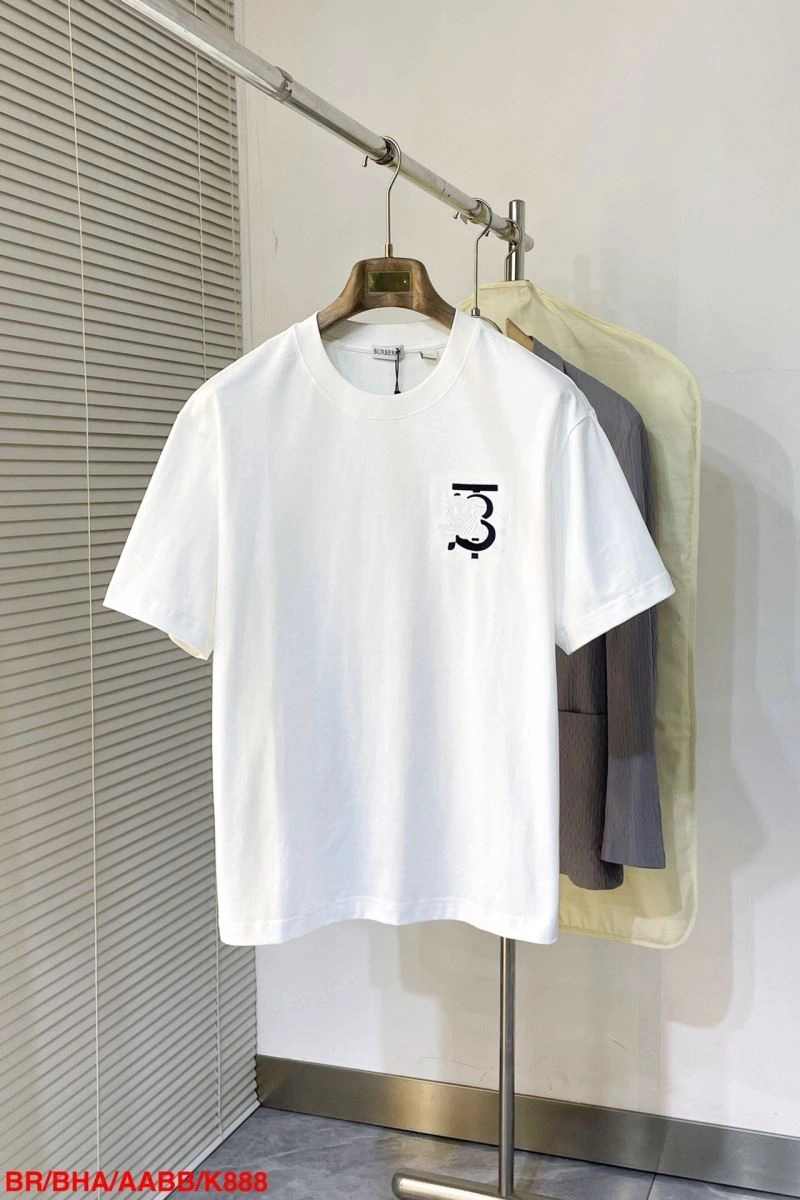 Top match Burberry T-Shirts