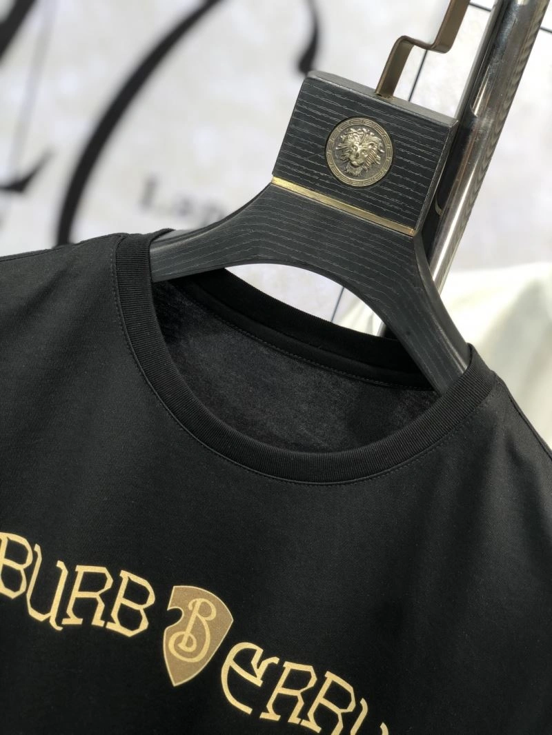 Indistinguishable Burberry T-Shirts