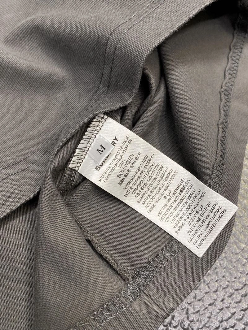 Low-cost Burberry T-Shirts