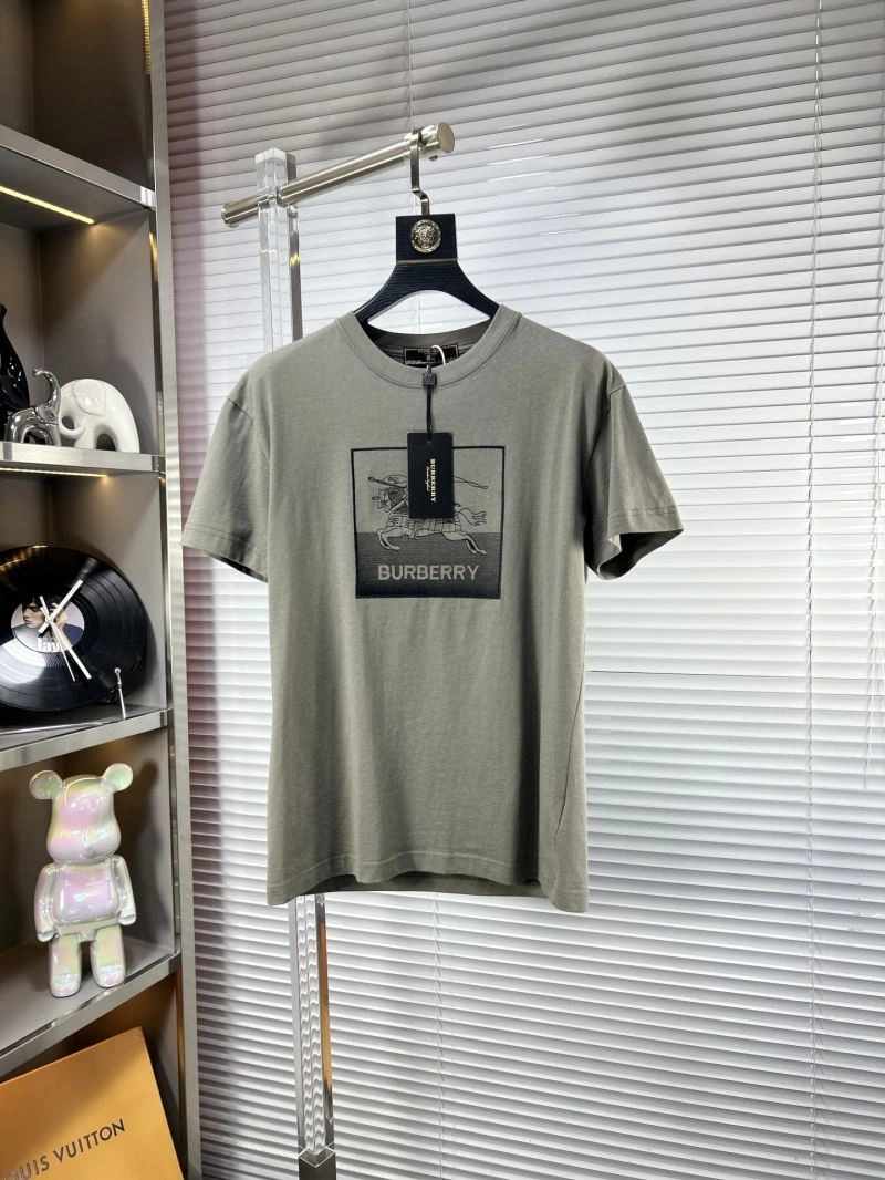 Burberry T-Shirts