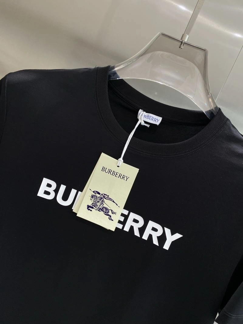 High fidelity Burberry T-Shirts
