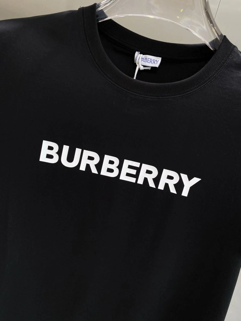 High fidelity Burberry T-Shirts