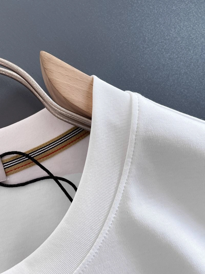 Top mirror Burberry T-Shirts