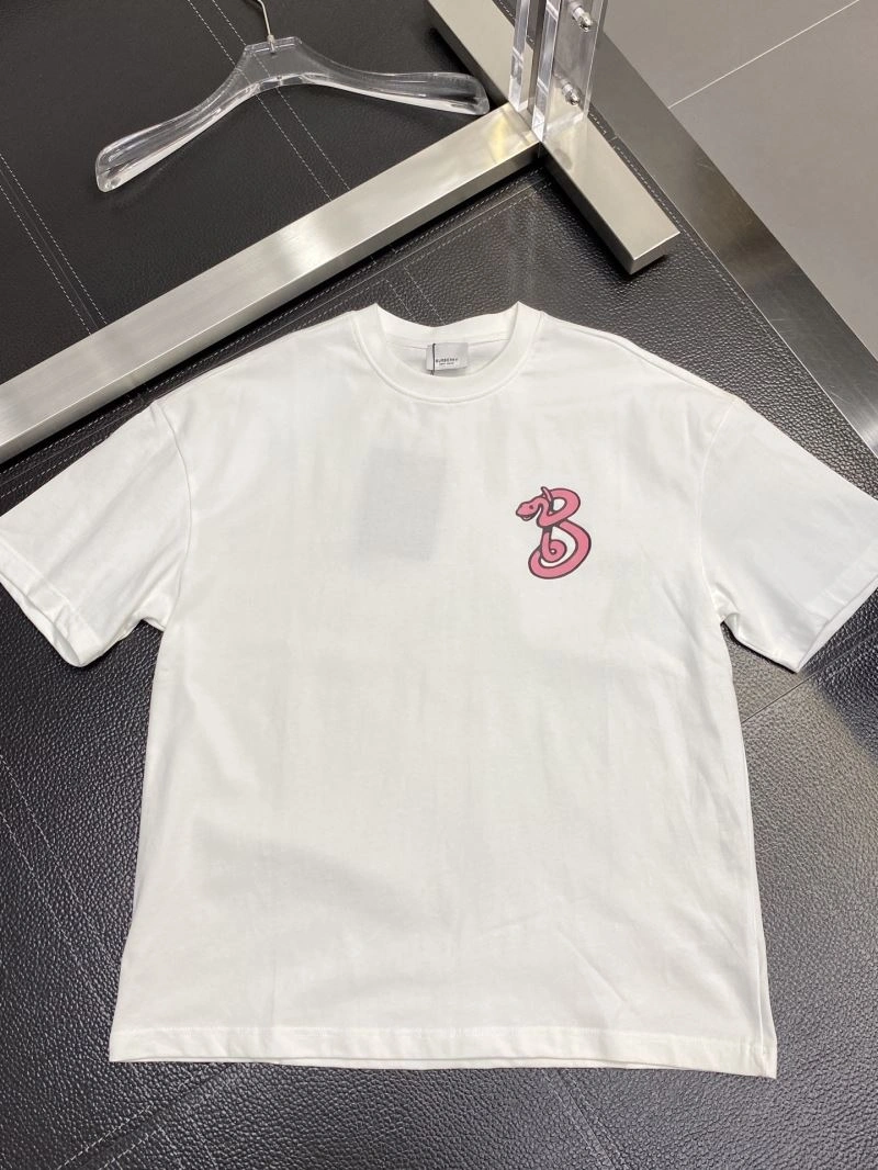 Top match Burberry T-Shirts