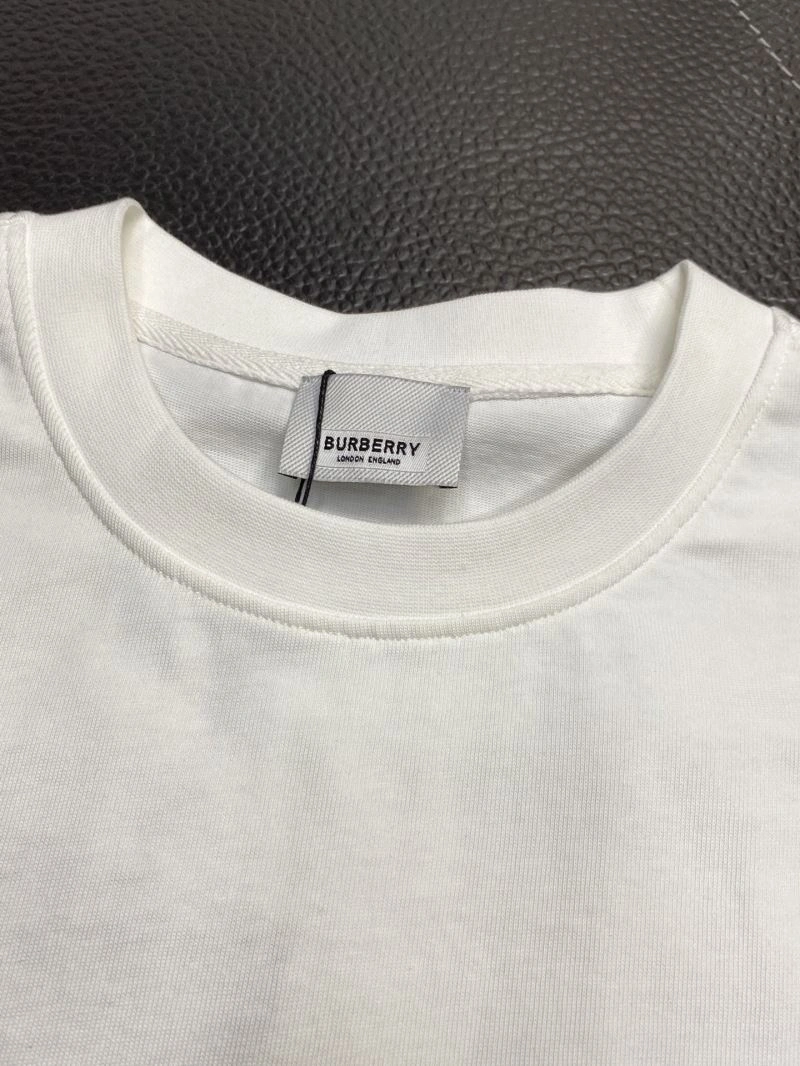 Top match Burberry T-Shirts