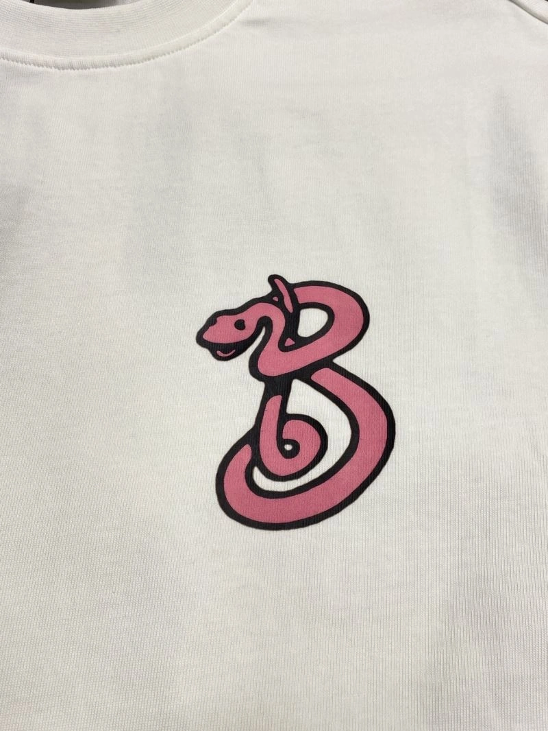 Top match Burberry T-Shirts