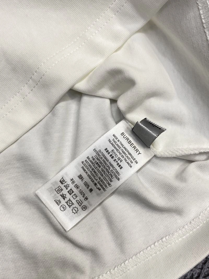 Top match Burberry T-Shirts