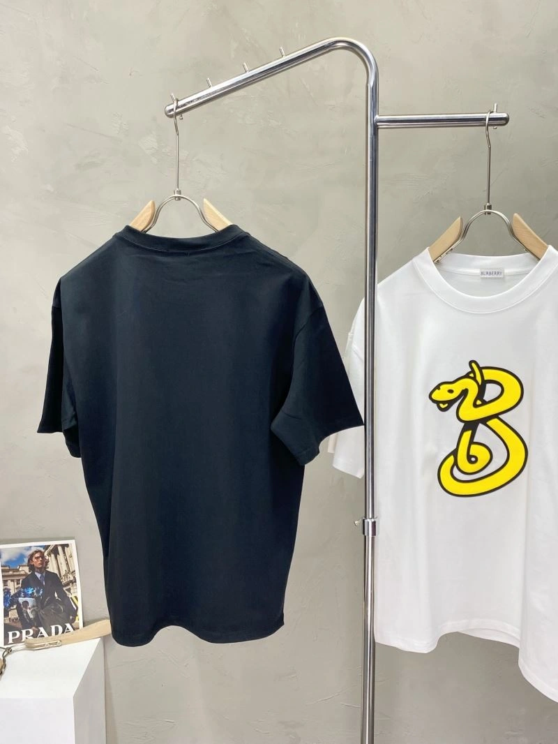 Original Burberry T-Shirts