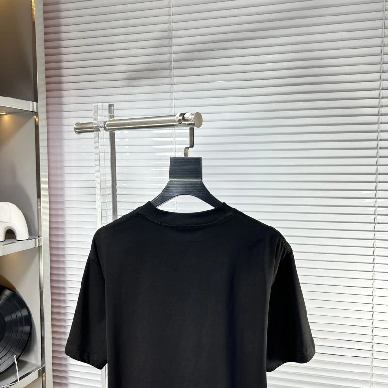 Bargain Burberry T-Shirts