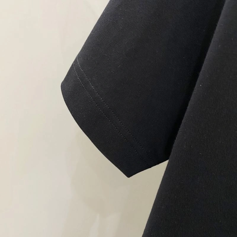 Indistinguishable Burberry T-Shirts