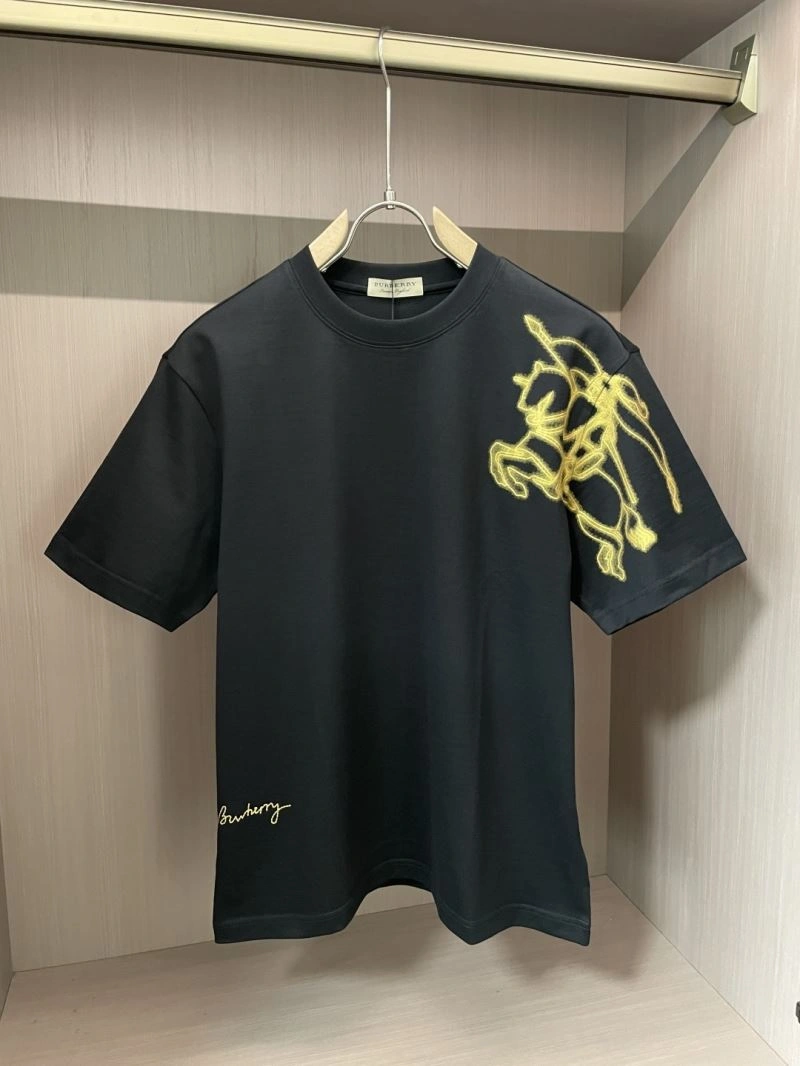 Burberry T-Shirts