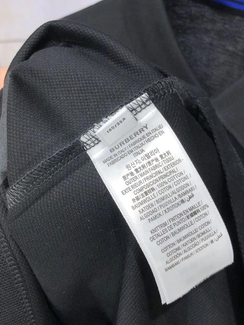 Indistinguishable Burberry T-Shirts
