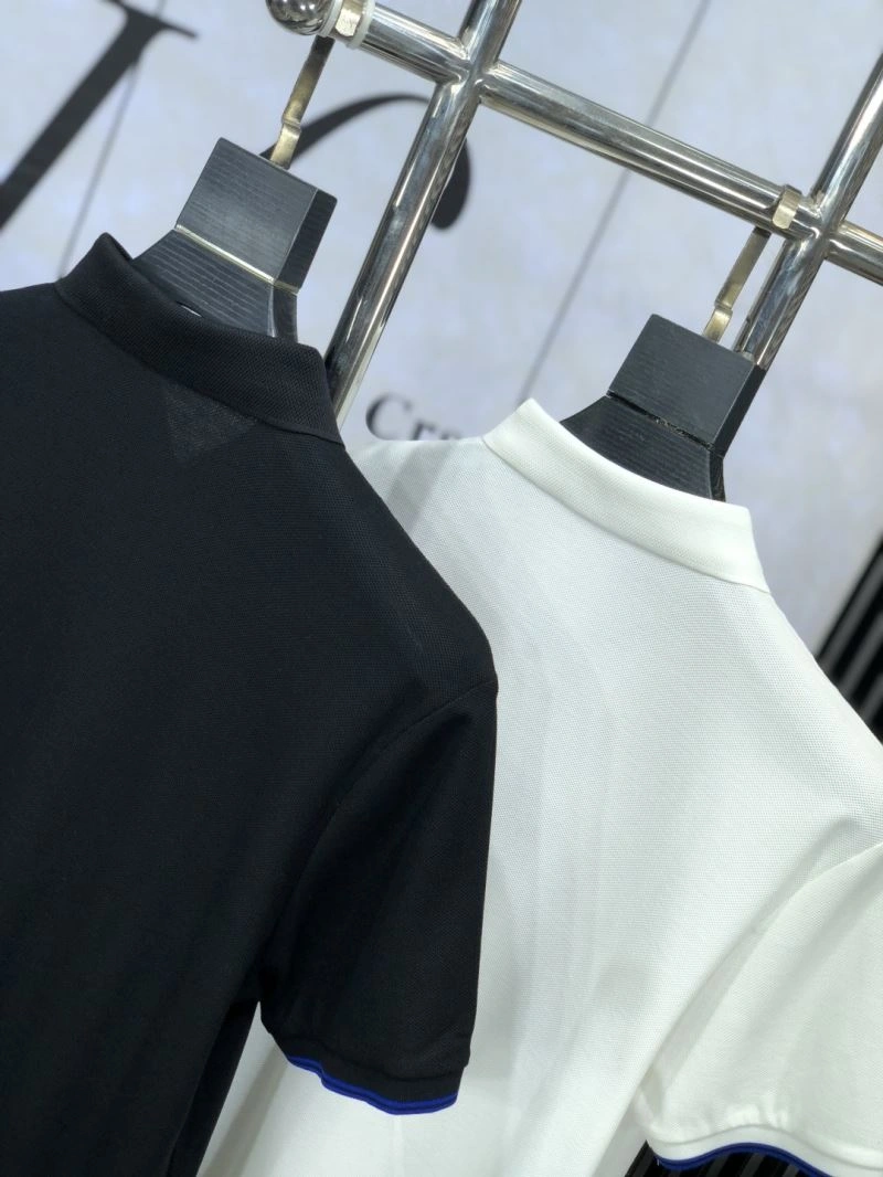 Indistinguishable Burberry T-Shirts