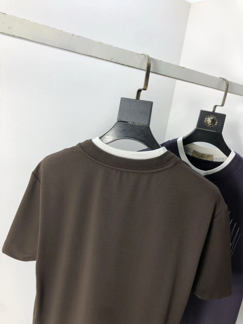 Inexpensive Burberry T-Shirts