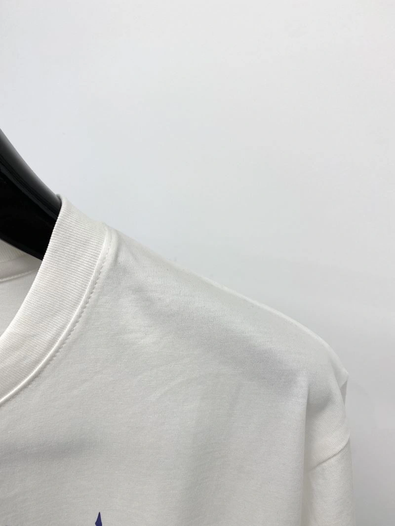 Indistinguishable Burberry T-Shirts