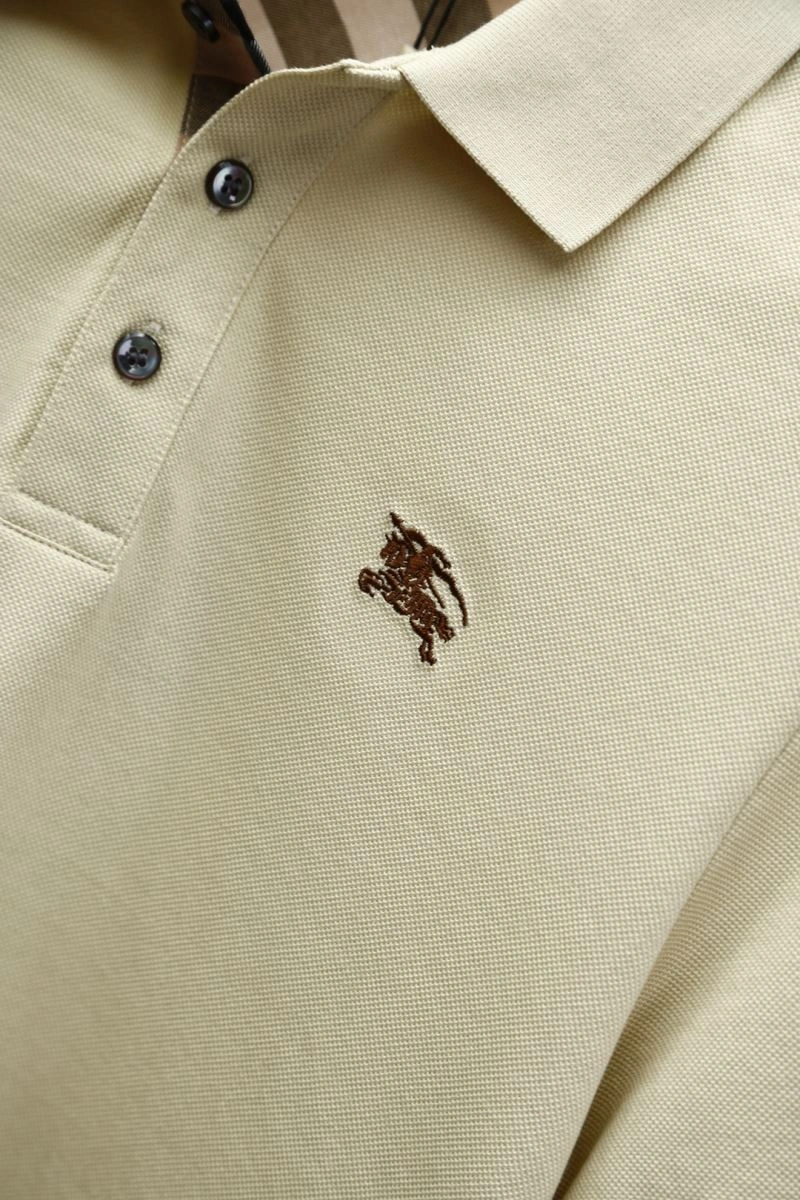 Factory-made Burberry T-Shirts