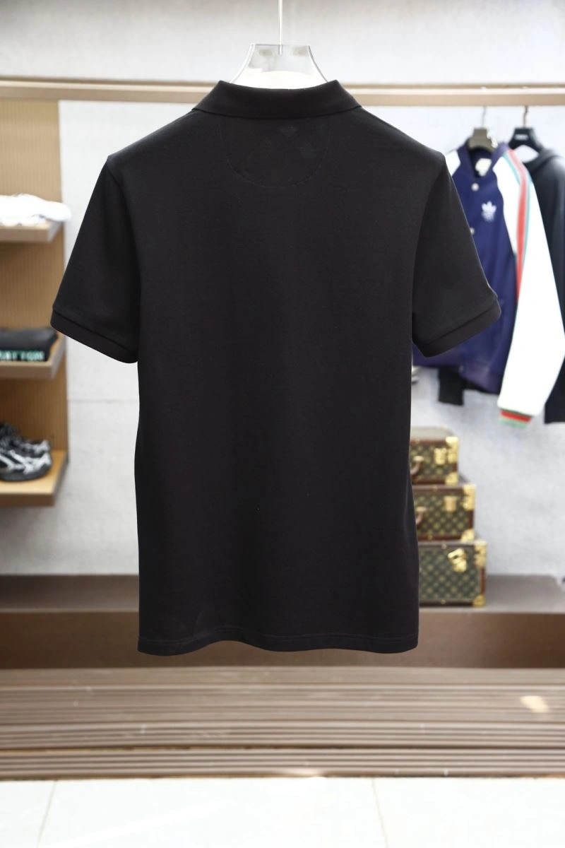 Accurate model Burberry T-Shirts