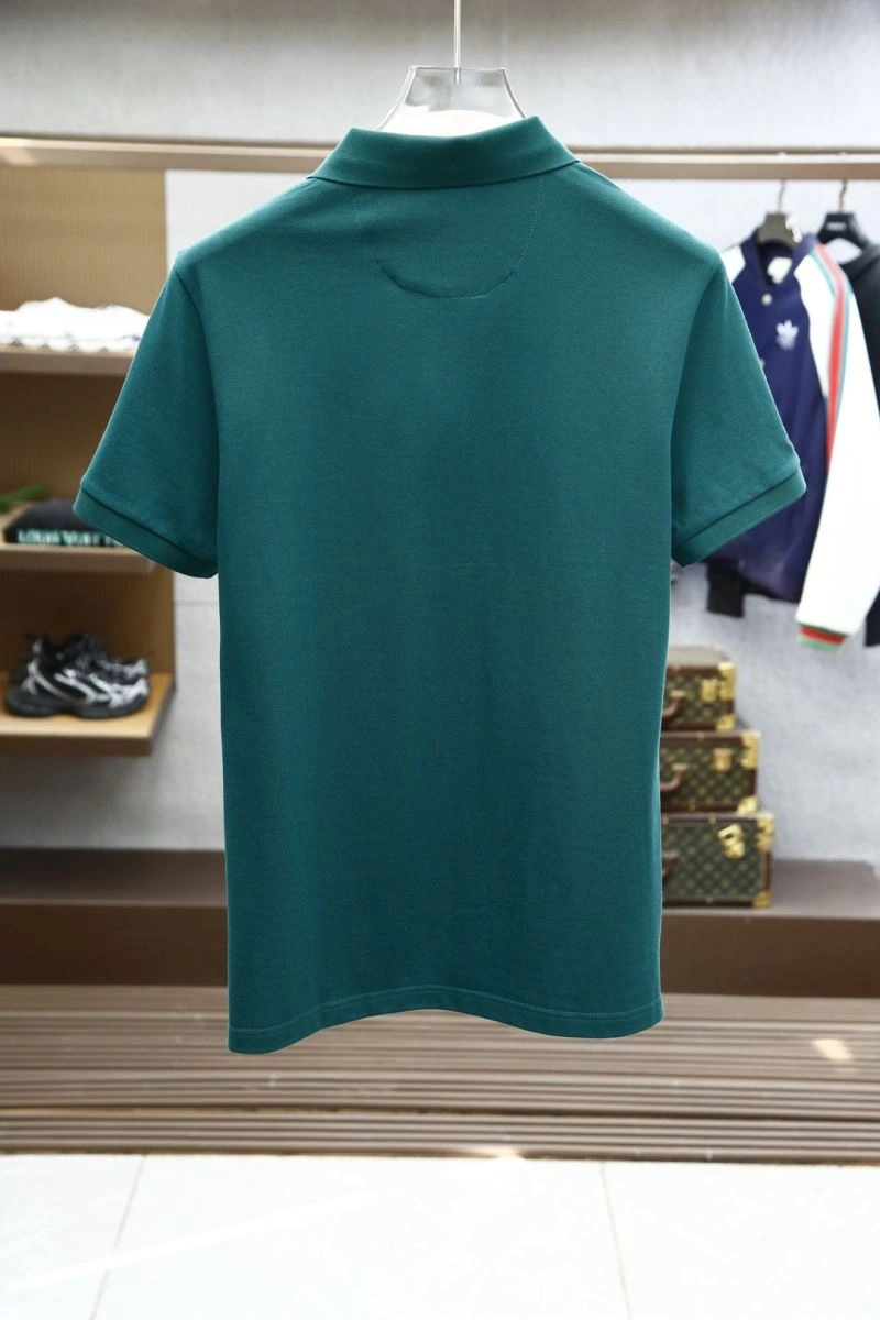 Accurate model Burberry T-Shirts