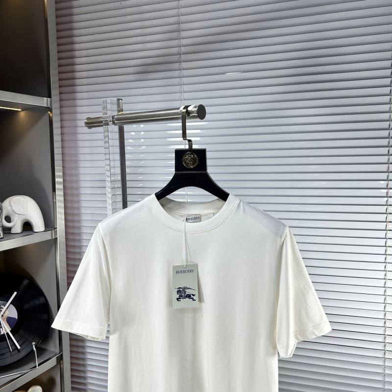 Factory-made Burberry T-Shirts