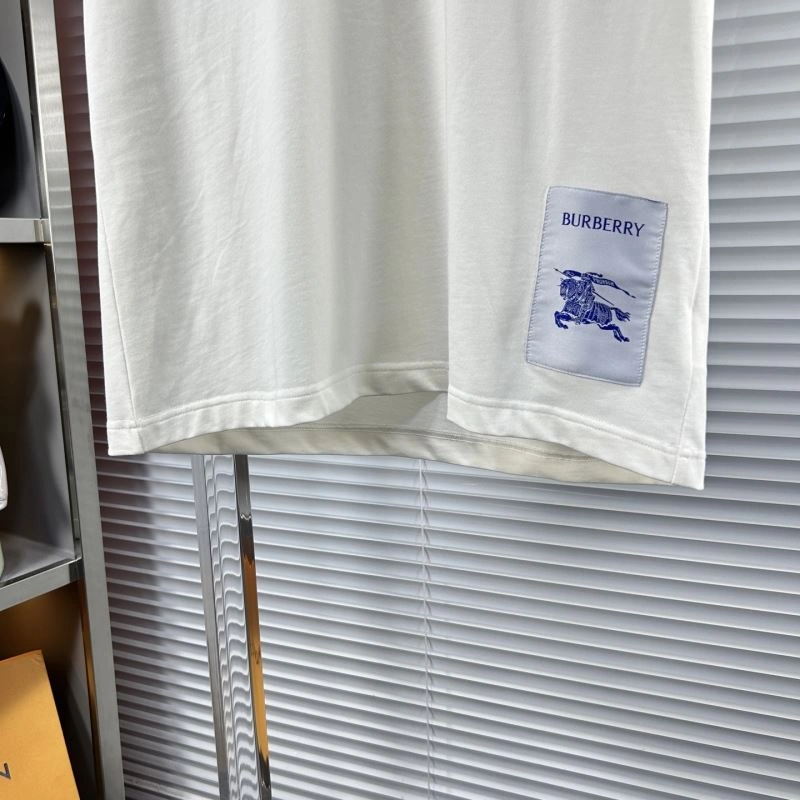 Factory-made Burberry T-Shirts