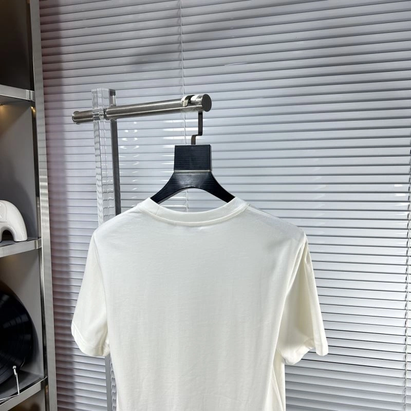 Factory-made Burberry T-Shirts