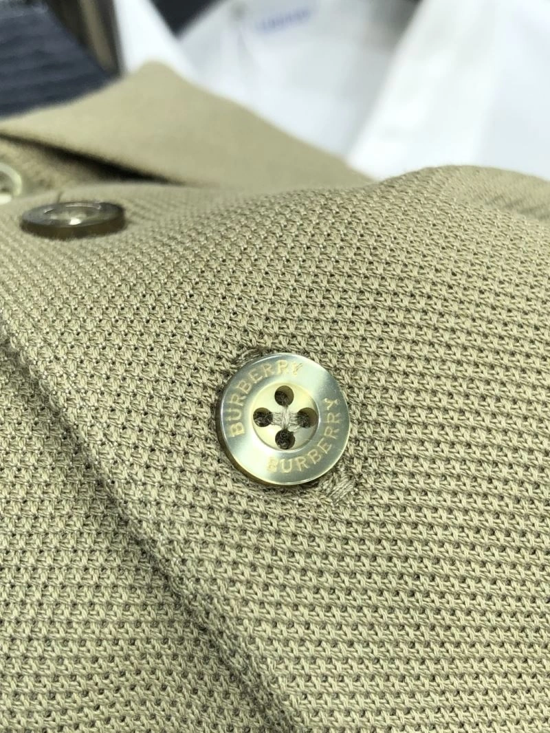 High fidelity Burberry T-Shirts