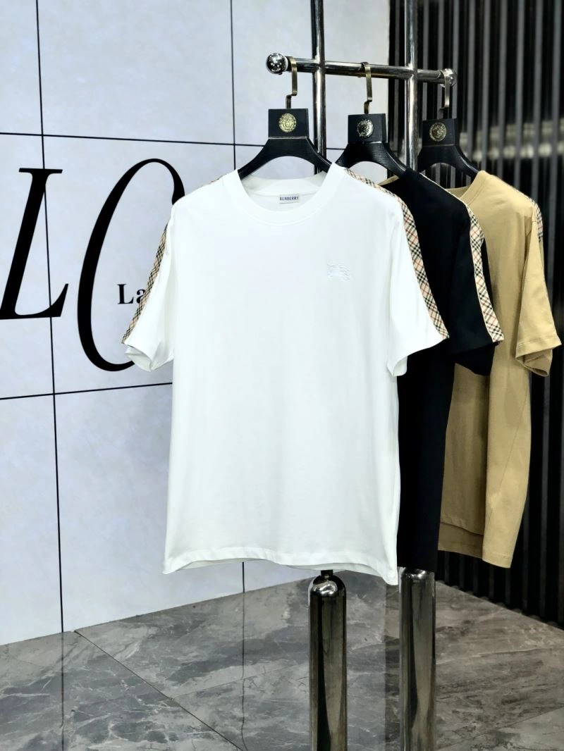Burberry T-Shirts