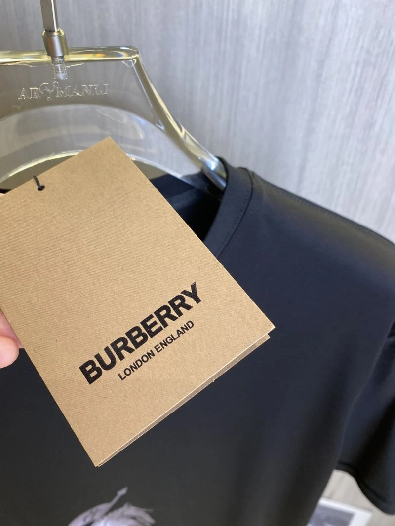 High fidelity Burberry T-Shirts
