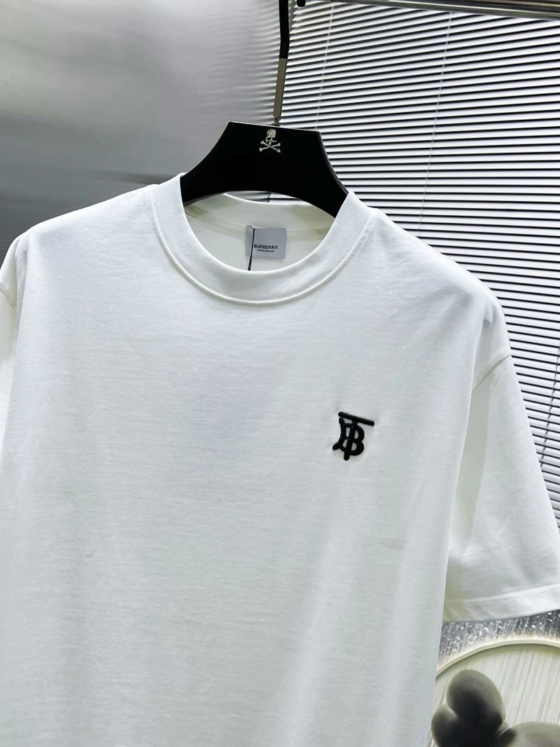 Inexpensive Burberry T-Shirts