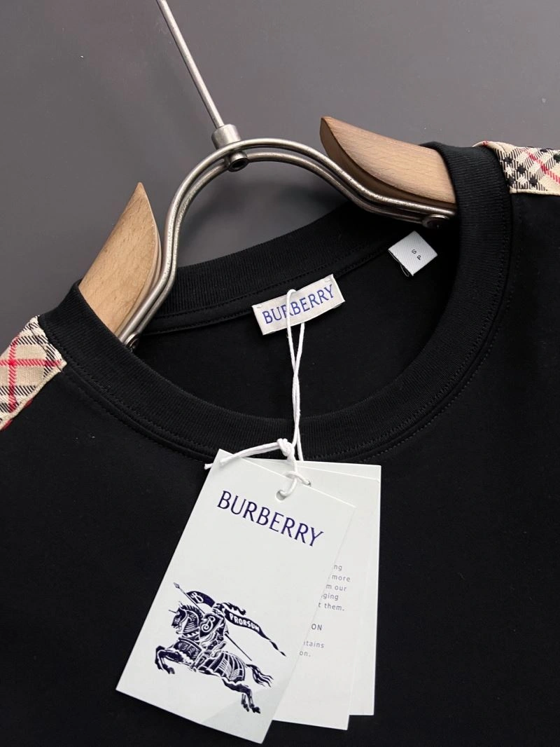 Factory-made Burberry T-Shirts