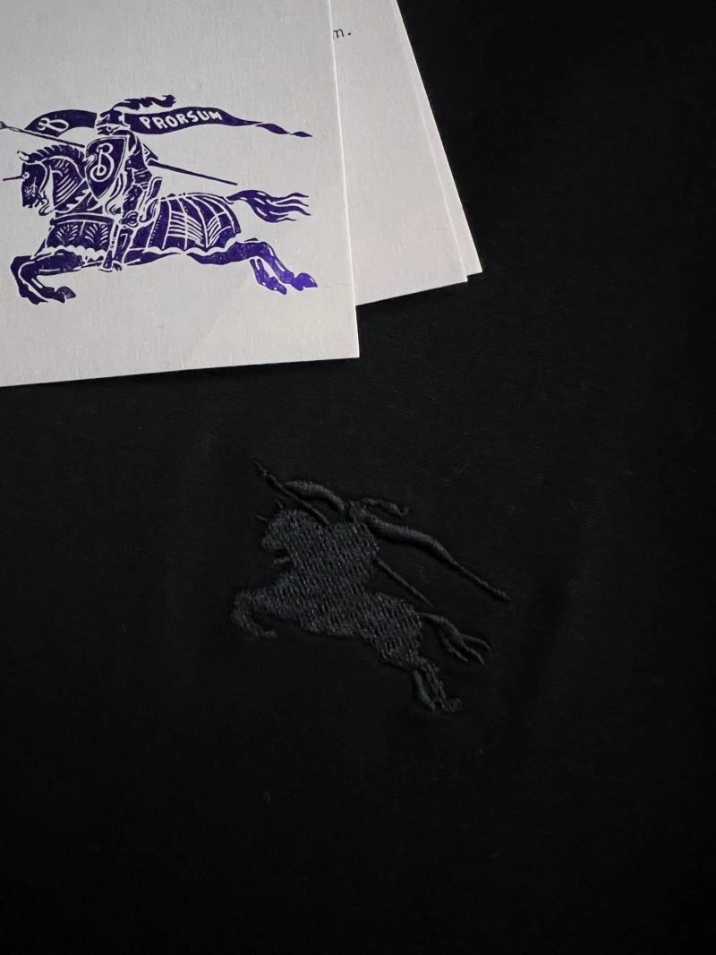 Factory-made Burberry T-Shirts