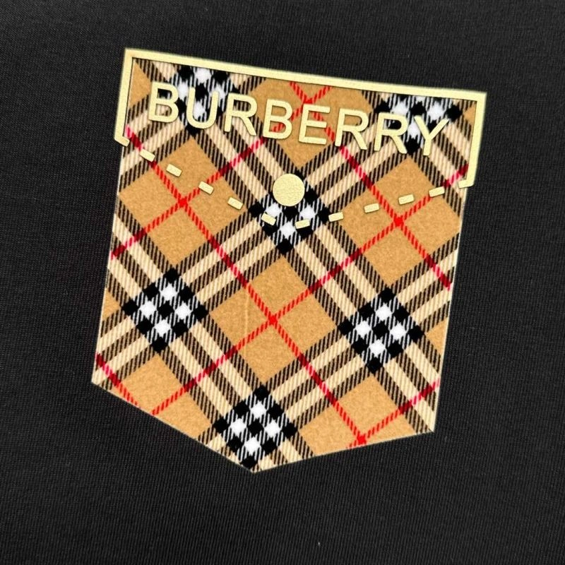 Low-cost Burberry T-Shirts