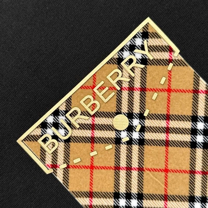 Low-cost Burberry T-Shirts