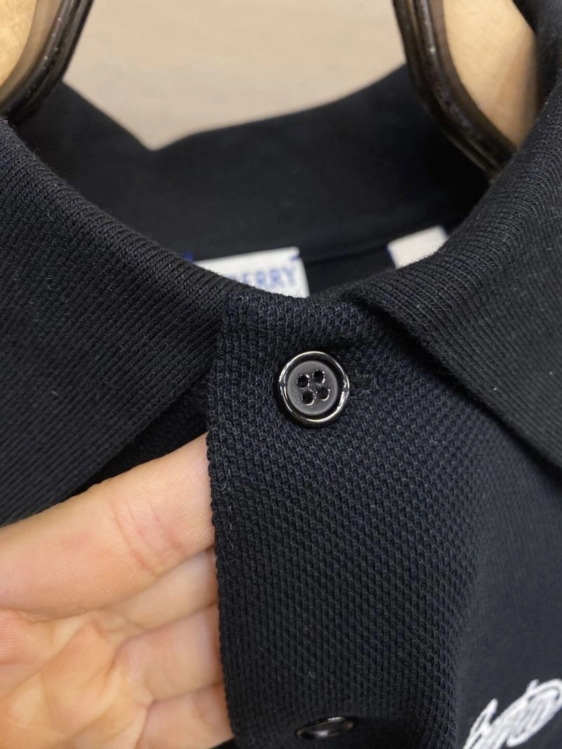 Indistinguishable Burberry T-Shirts