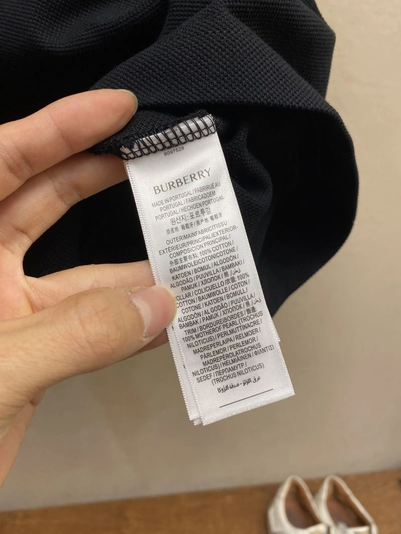 Indistinguishable Burberry T-Shirts