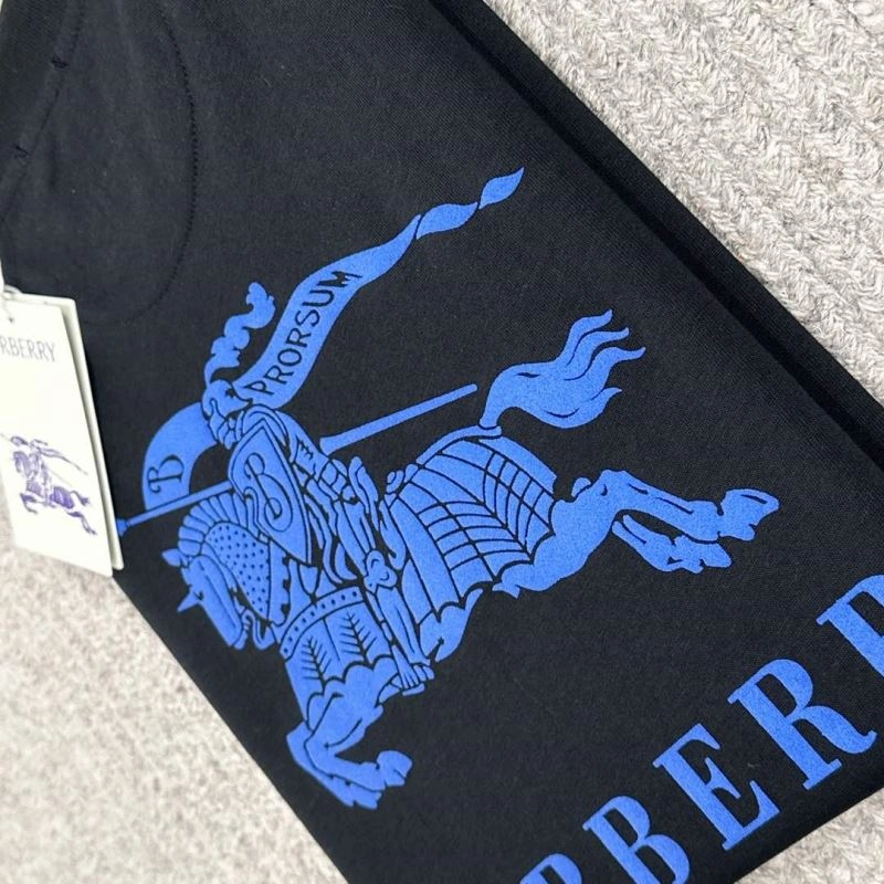 Factory-made Burberry T-Shirts