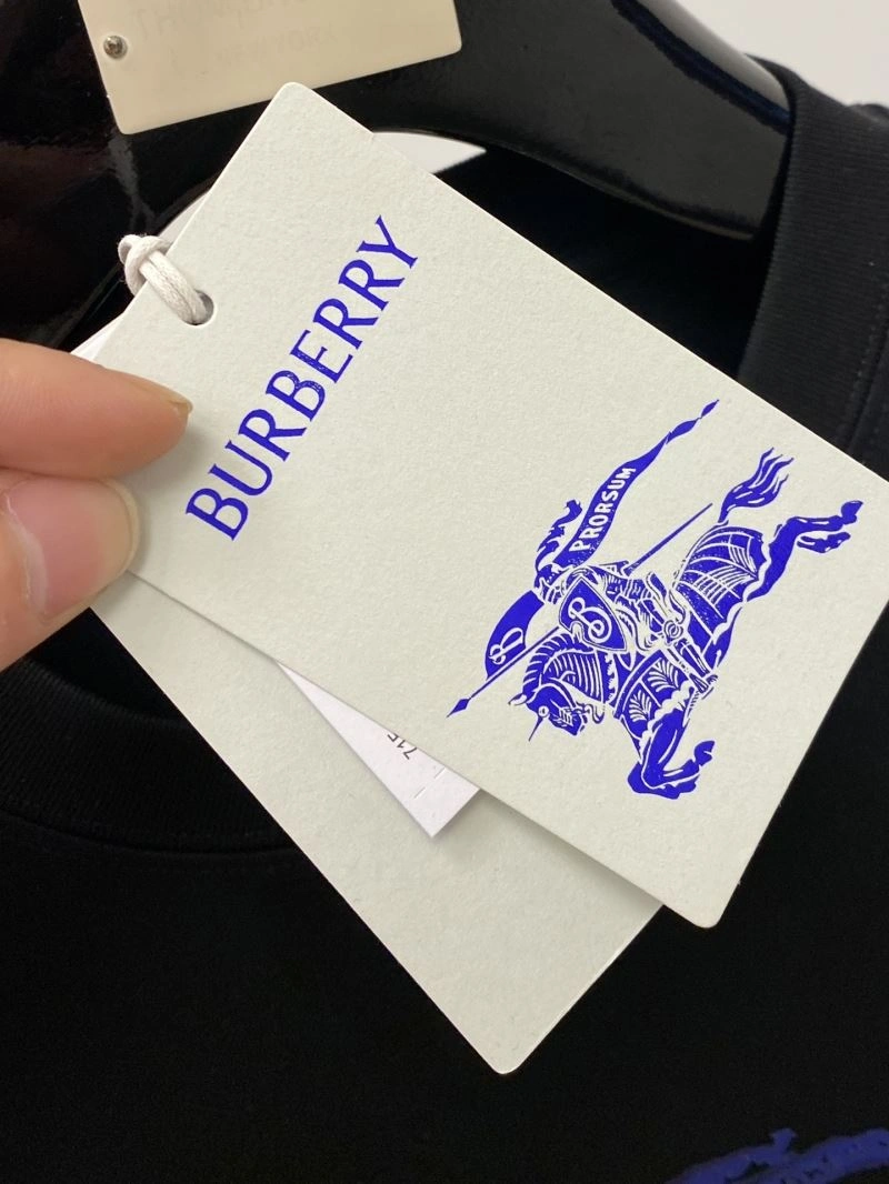 Indistinguishable Burberry T-Shirts