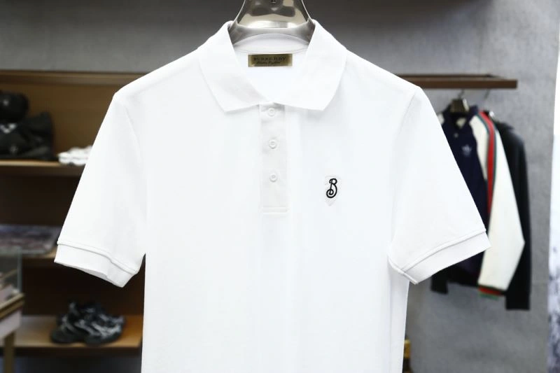 Indistinguishable Burberry T-Shirts
