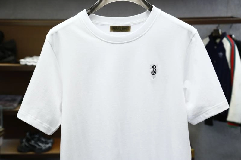 Indistinguishable Burberry T-Shirts