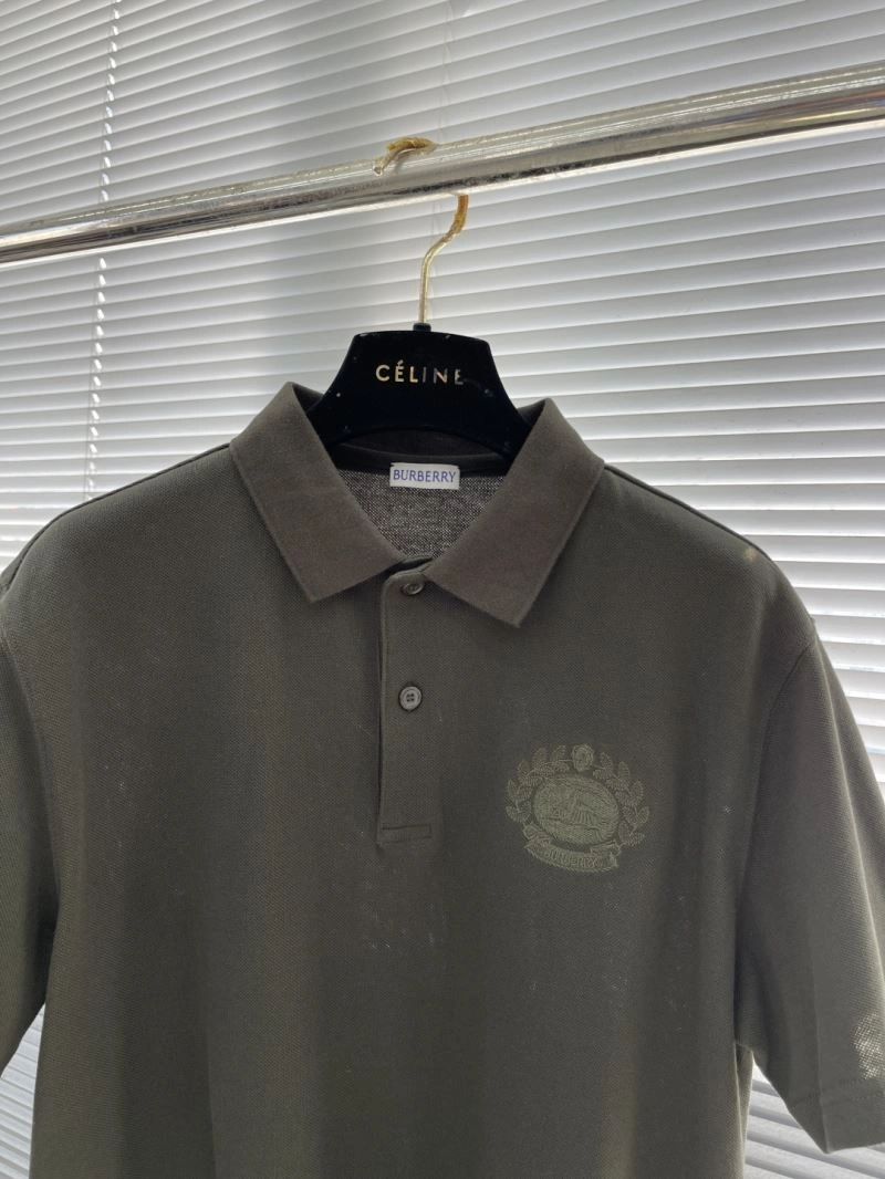 Accurate model Burberry T-Shirts
